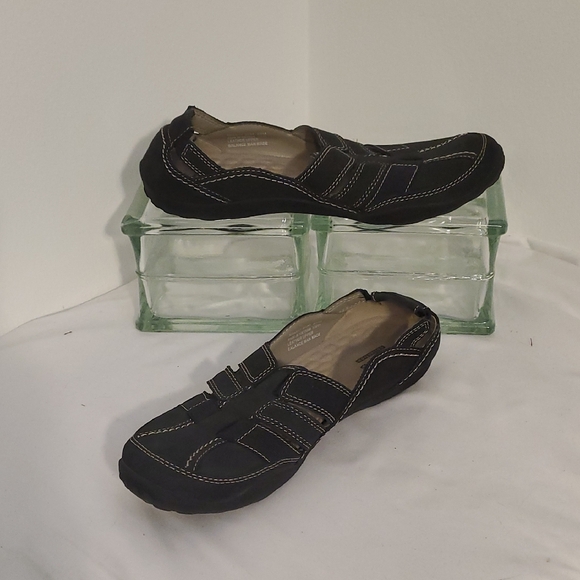 Clarks | Shoes | Clarks Casual Comfort Leather Walking Shoes | Poshmark